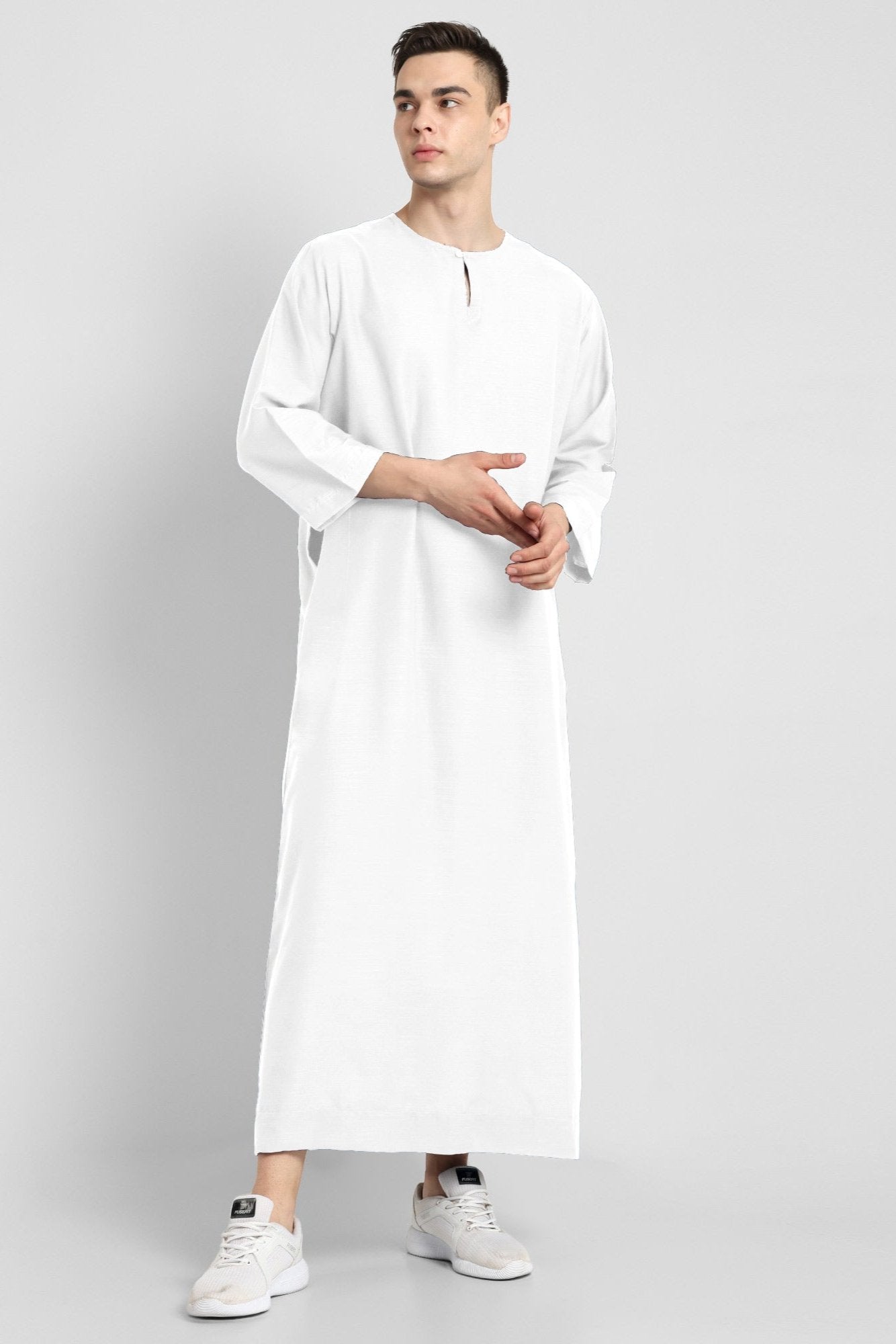 Arabic Attire: Thobe with Mandarin Collar for Every Occasion - Kaftan.ae