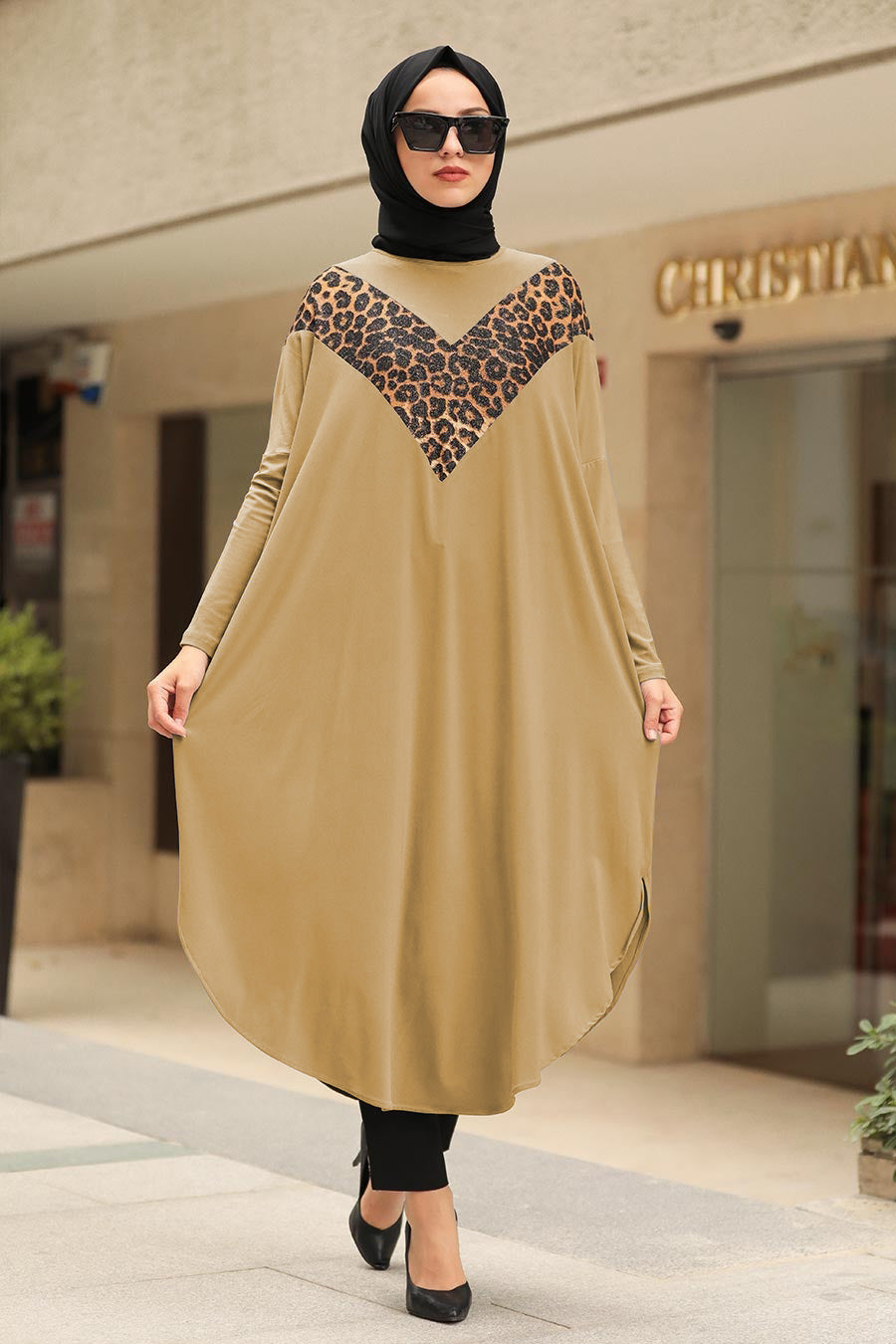 Modest Clothing Dress: Cheetah Print for a Chic Look (Nolir) - Kaftan.ae